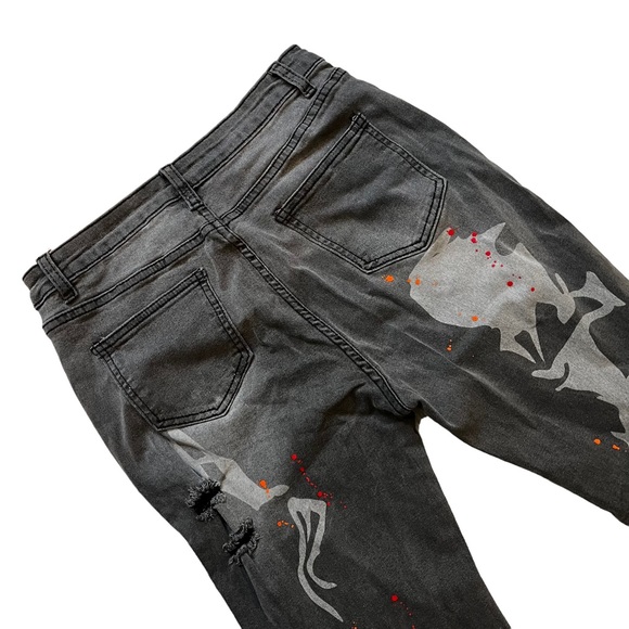 SHEIN | Jeans | Nwt Shein Graphic And Pain Splashed Ripped Hi Rise ...